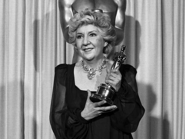 1982 | Oscars.org | Academy of Motion Picture Arts and Sciences